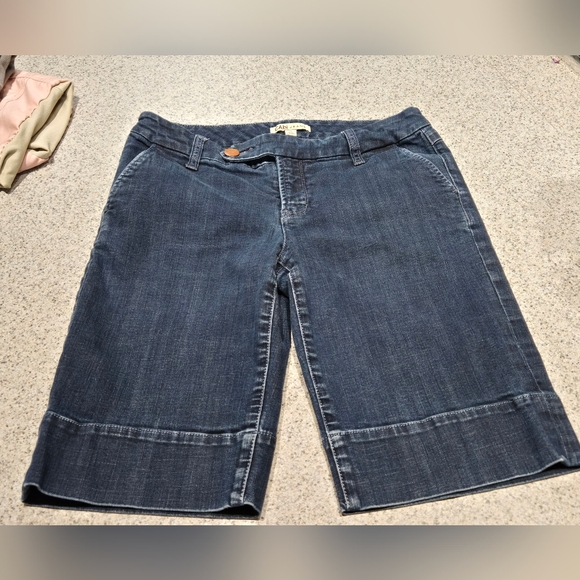 CAbi | Shorts | Cabi Lou Bermuda Dark Wash Denim Long Shorts Relaxed ...